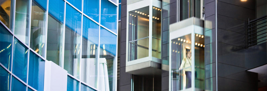 QIBR angular contact ball bearings are used on the traction sheave of ...