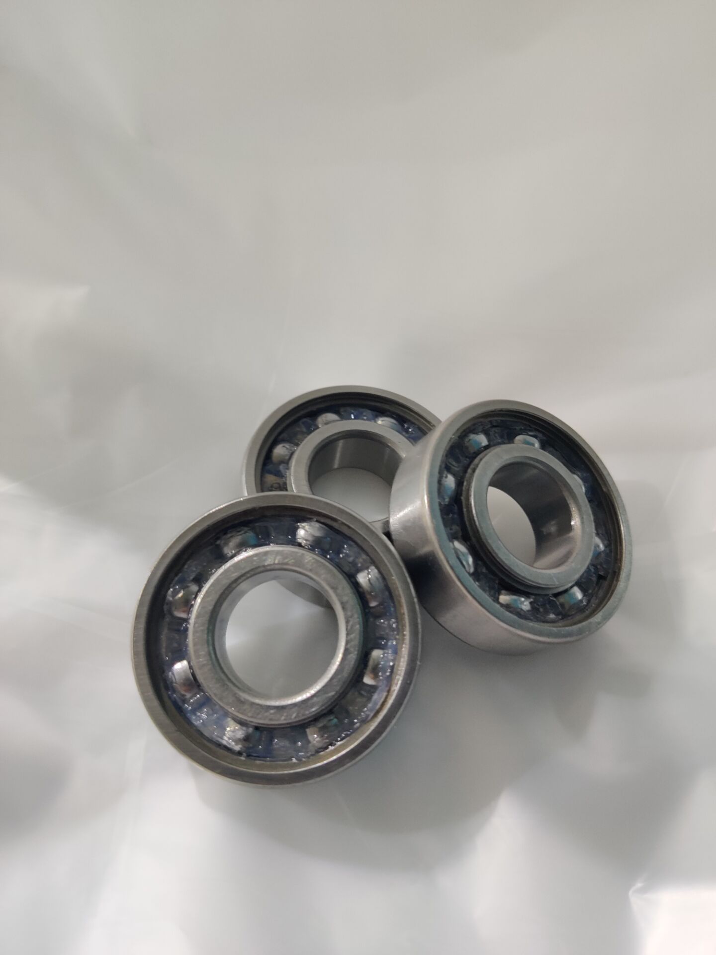 What Damage Can Be Caused by Improper Lubricant Selection for Bearings ...